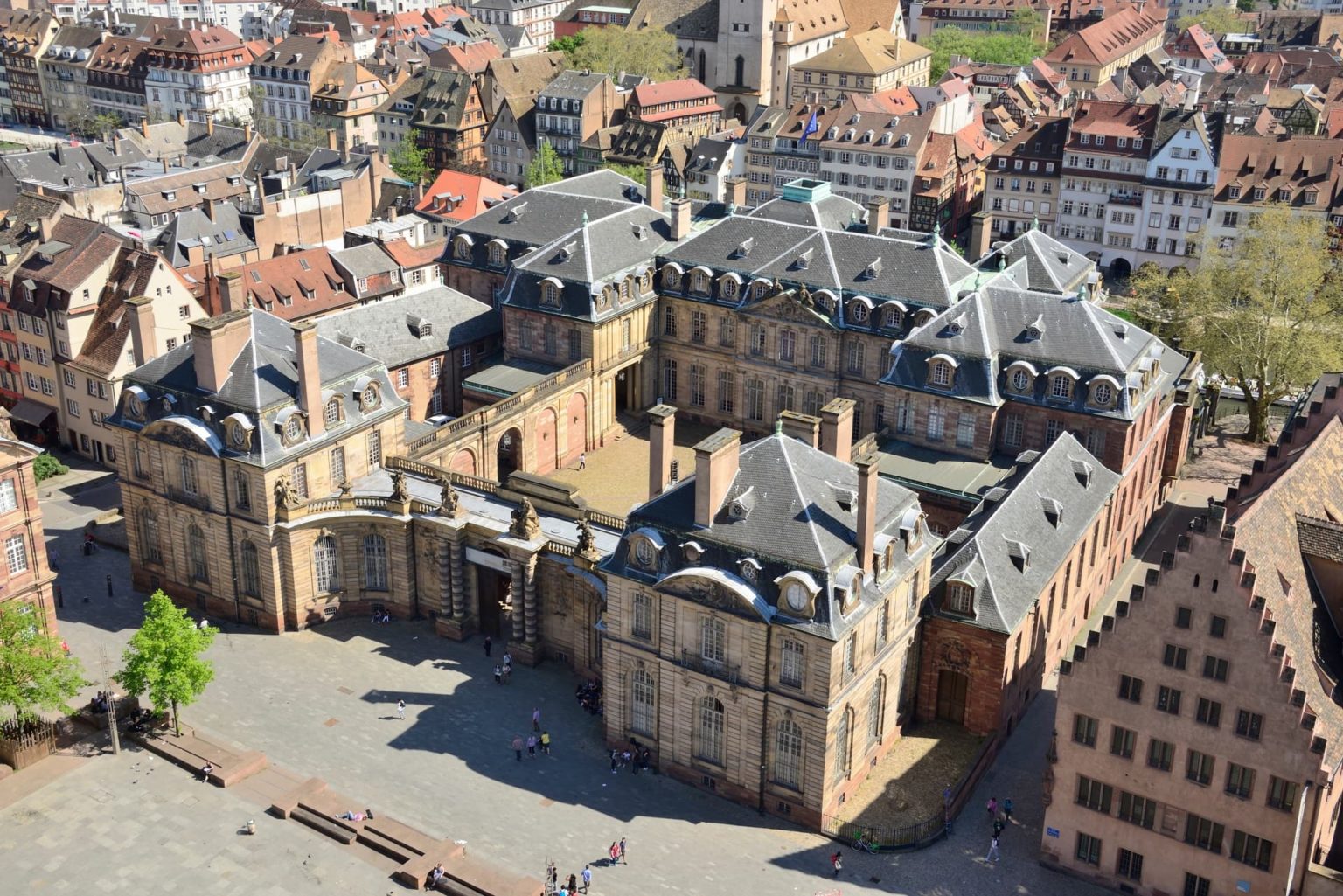 Palais Rohan, Strasbourg : billets, horaires, prix et photos • Monuments.fr